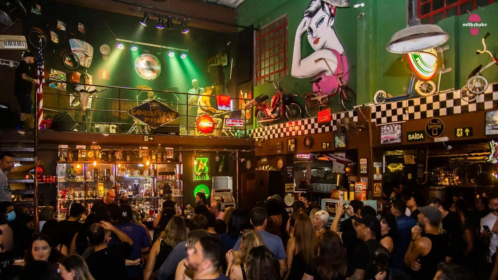 Bar de rock em BH: 8 opções que agitam a vida na Capital Mineira