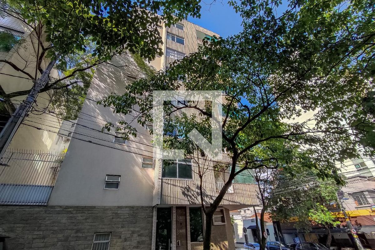 Condomínio em Rua Alvarenga Peixoto, 654, Lourdes - Belo Horizonte - Alugue ou Compre - QuintoAndar