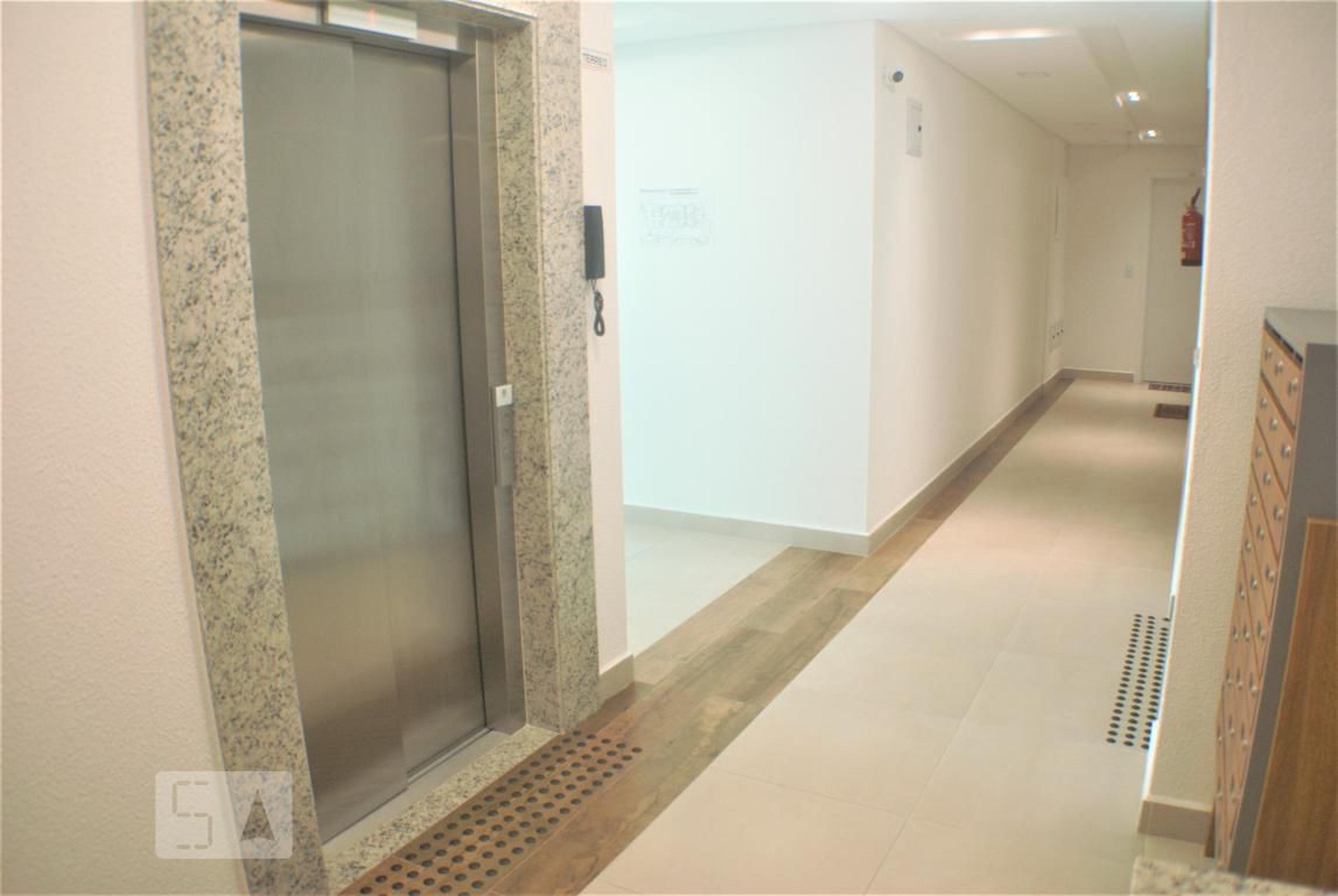 Condomínio Ivone Souza, Canasvieiras - Florianópolis - Alugue ou Compre ...