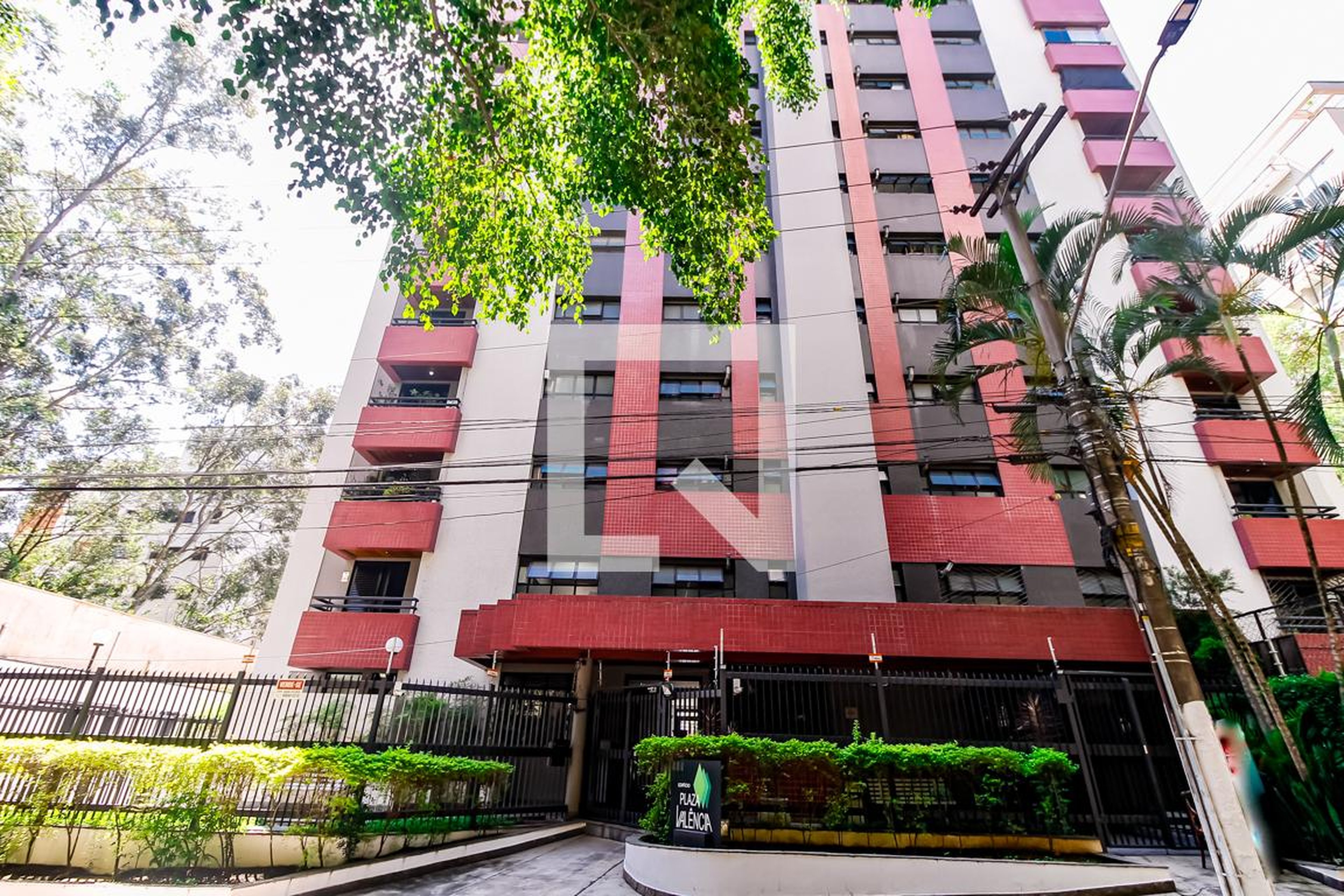 Condomínio PLAZA VALENCIA, Vila Andrade - São Paulo - Alugue ou Compre ...