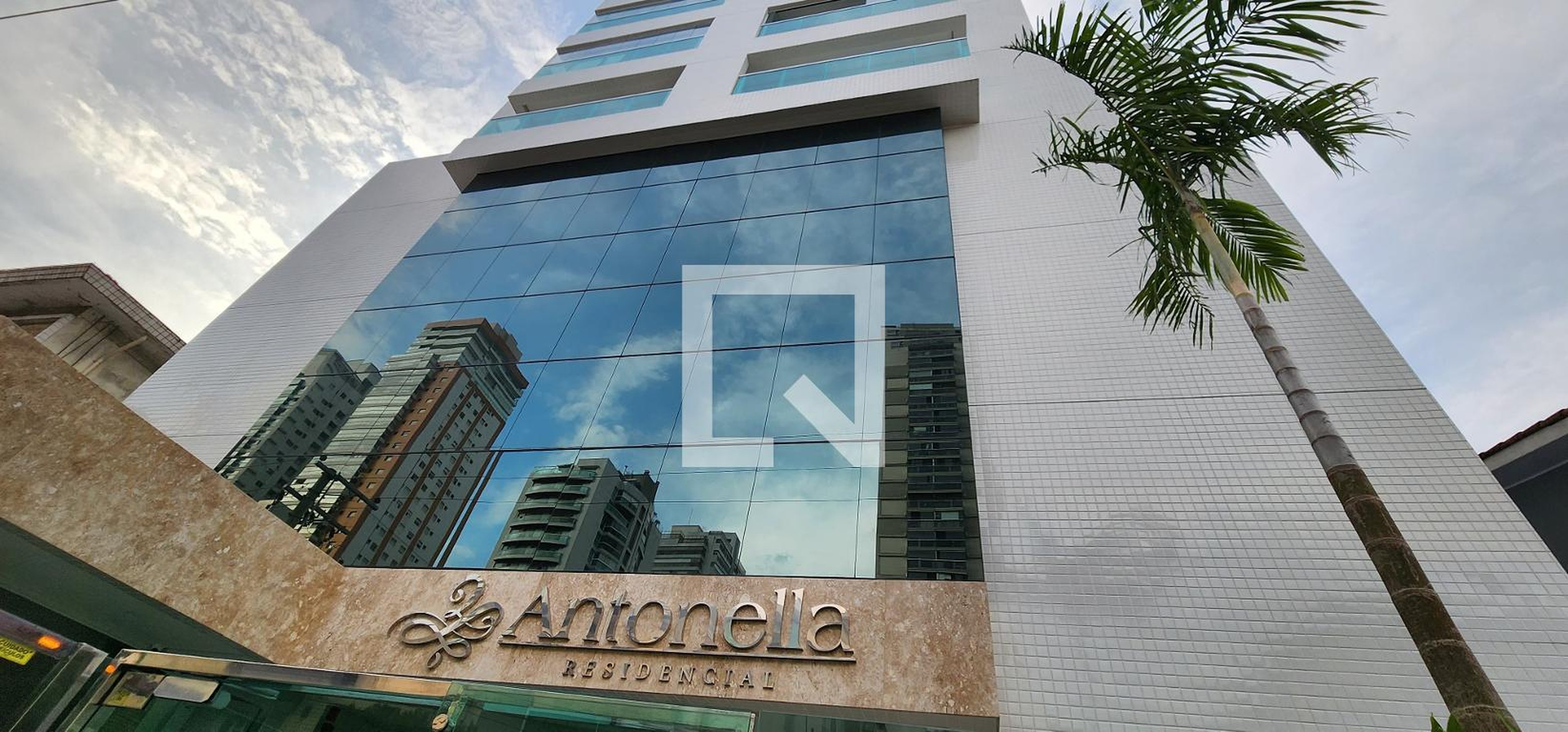 Condomínio Antonella, Embaré - Santos - Alugue ou Compre - QuintoAndar