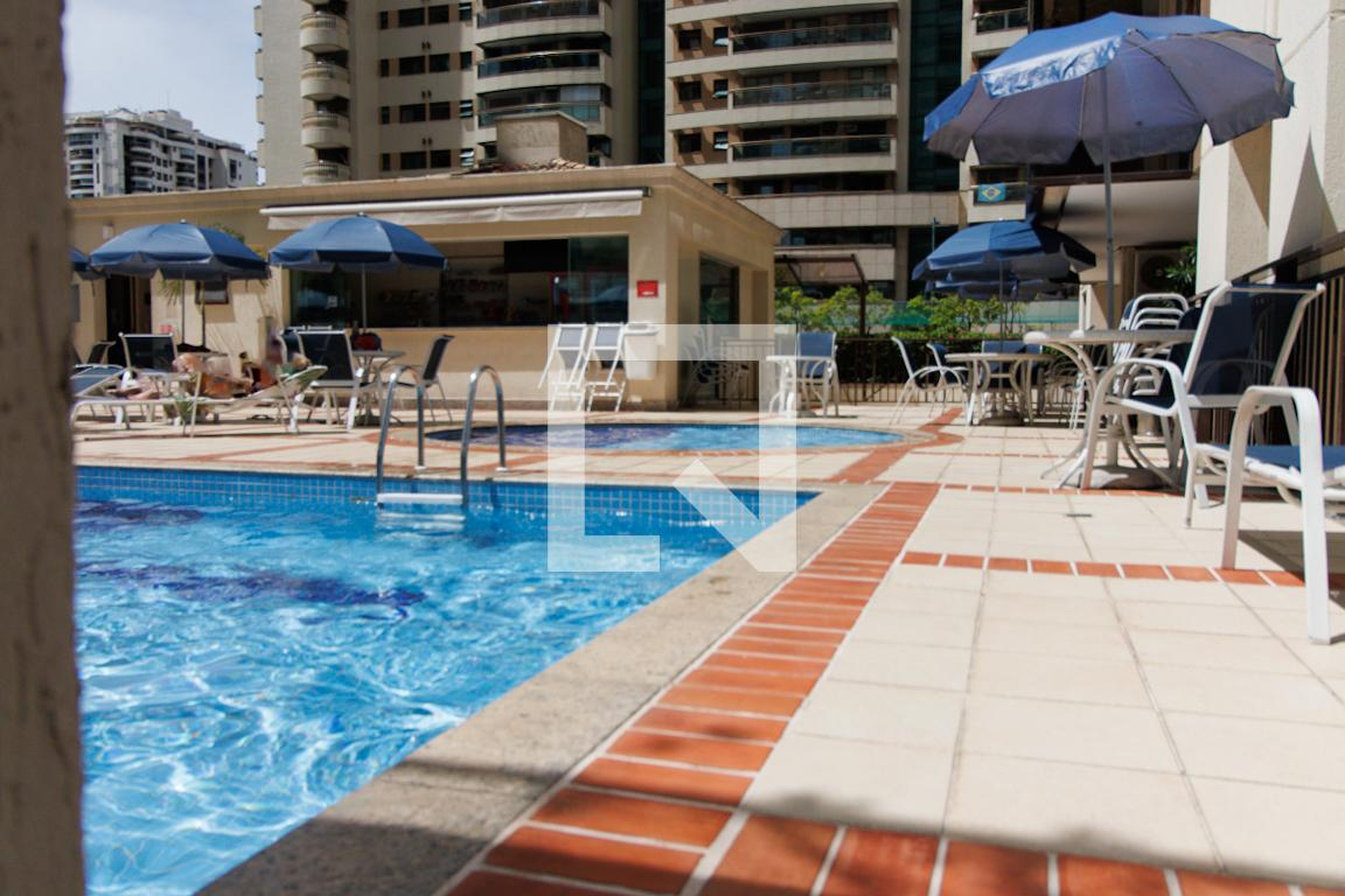 Condomínio Via Bella, Barra da Tijuca - Rio de Janeiro - Alugue ou ...