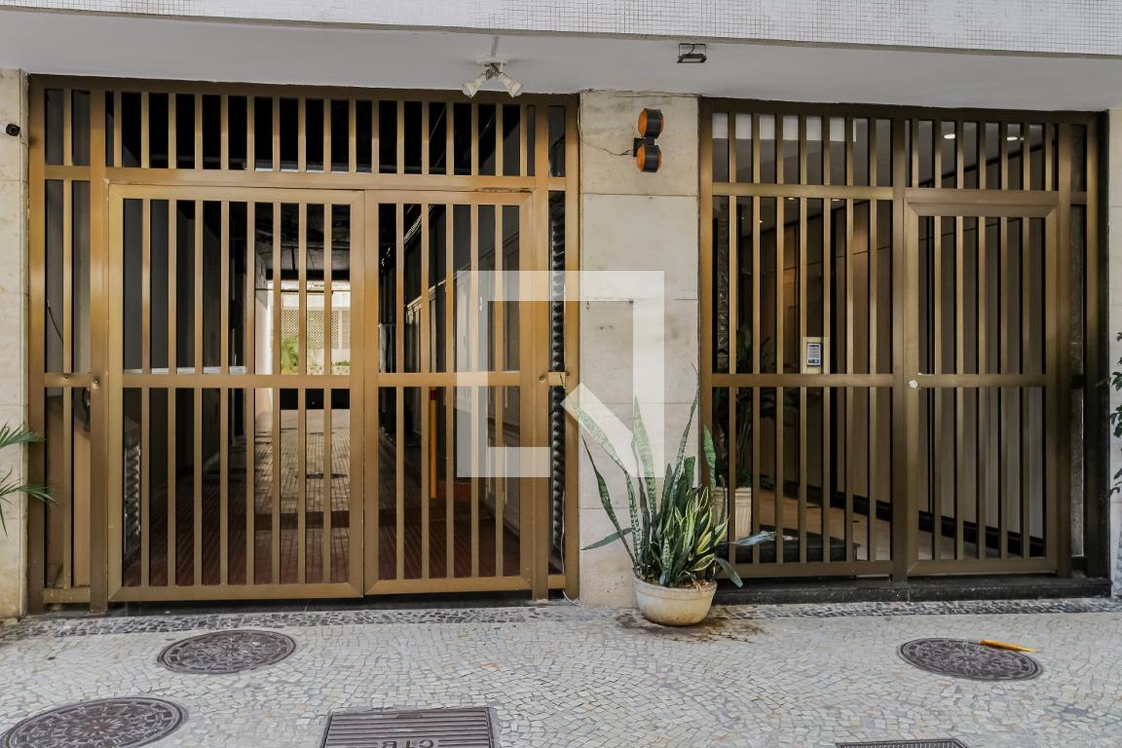 Edifício Lord Nelson, Copacabana - Rio de Janeiro - Alugue ou Compre - QuintoAndar