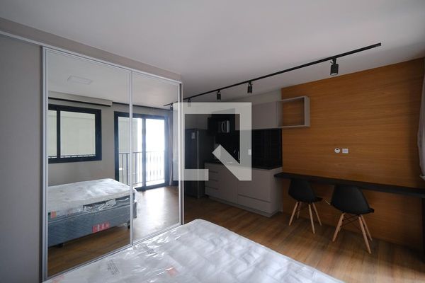 Studios e kitnets para alugar em Curitiba, PR - QuintoAndar