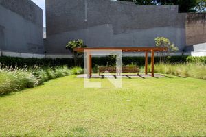 Condomínio Triplo, Vila Olímpia - São Paulo - Alugue ou Compre ...