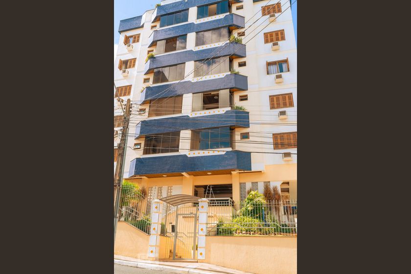 Edifício Calabria, Centro - Canoas - Alugue ou Compre - QuintoAndar