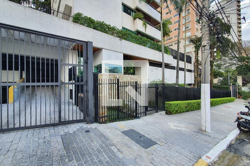 Condomínio Firenze, Aclimação - São Paulo - Alugue ou Compre - QuintoAndar