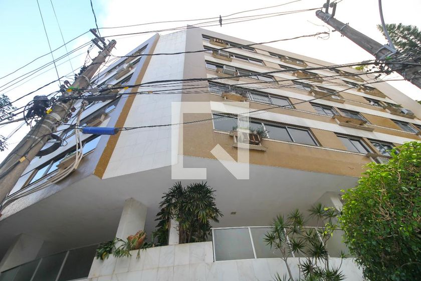 Edifício Campo de Camélias, Laranjeiras - Rio de Janeiro - Alugue ou Compre - QuintoAndar