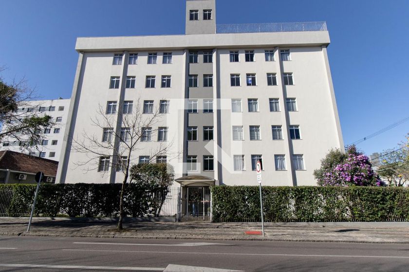 Edifício Lombardia, Bigorrilho - Curitiba - Alugue ou Compre - QuintoAndar