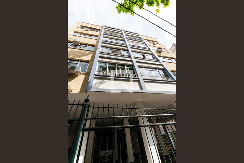 Condomínio Edifício Carmela, Tijuca - Rio de Janeiro - Alugue ou Compre - QuintoAndar