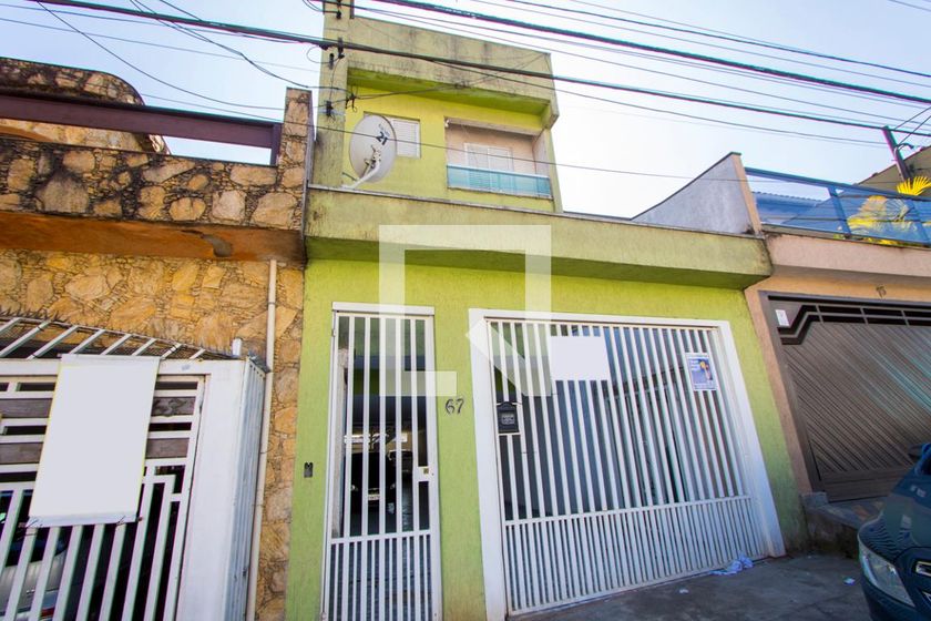 Condomínio em Rua Fernando Costa, 67, Vila América - Santo André ...